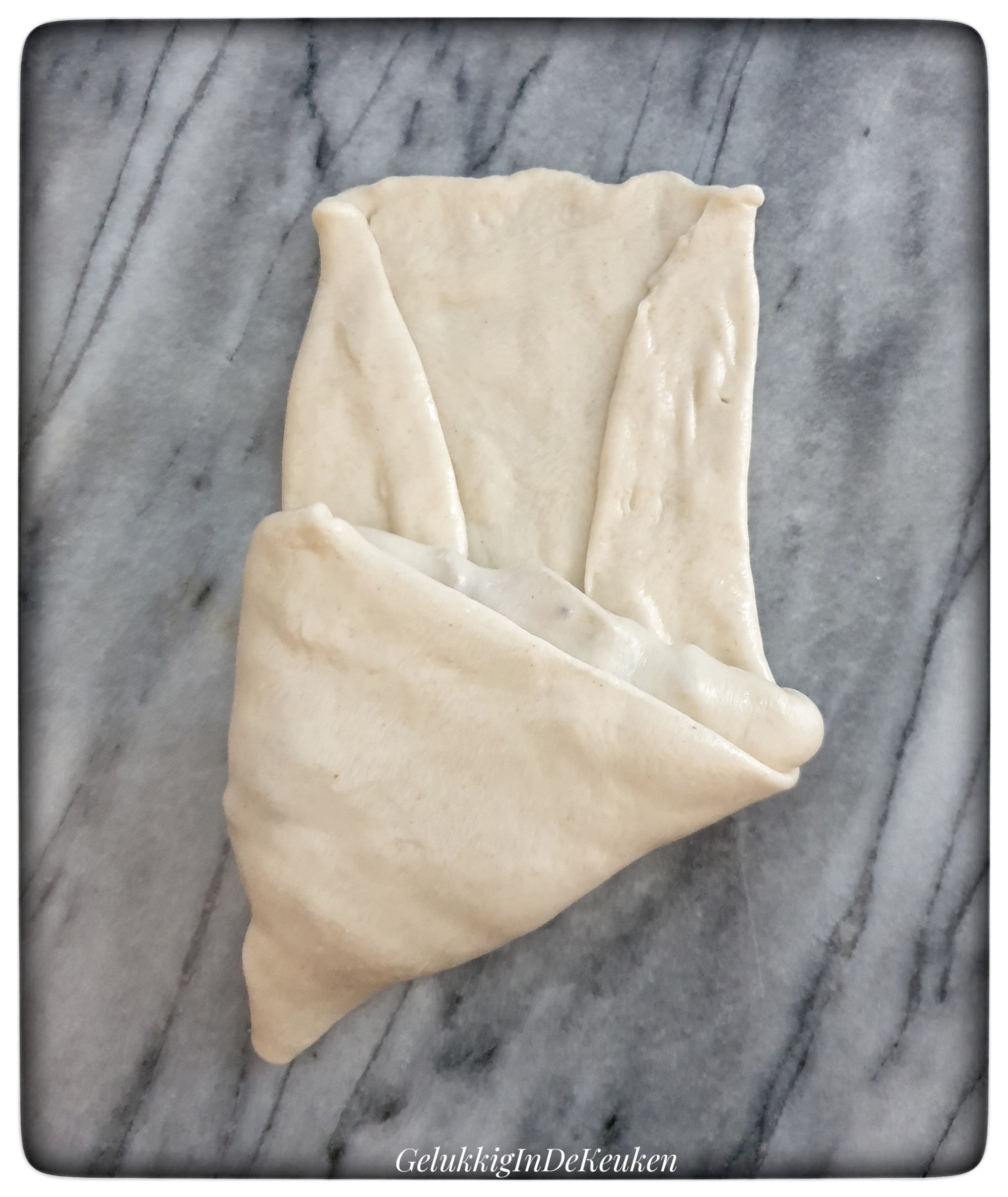 Vegetarisch gevulde roti (Sri Lankaans) | GelukkigInDeKeuken